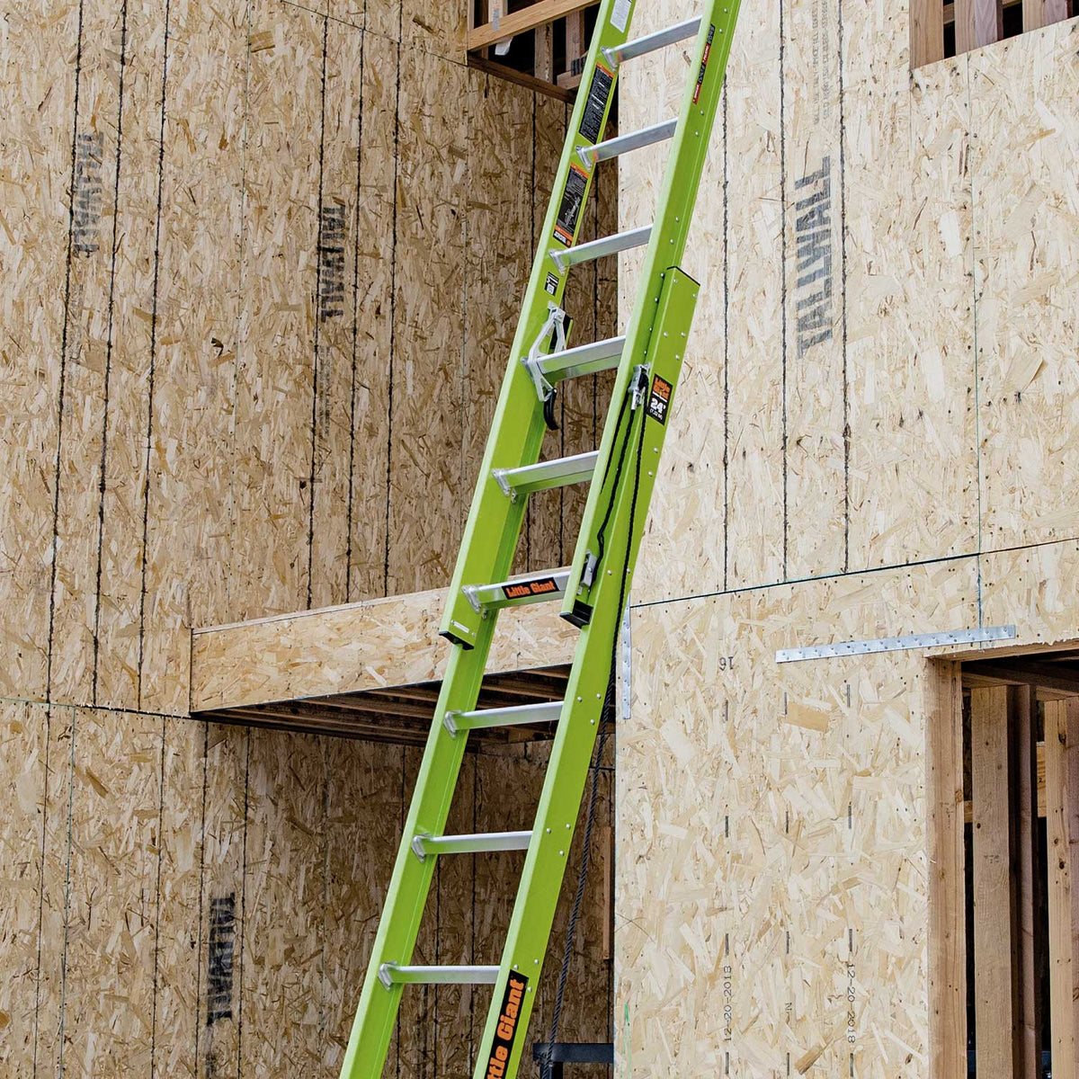 Little Giant Ladders | HyperLite Tall Ladder | Extension Ladder
