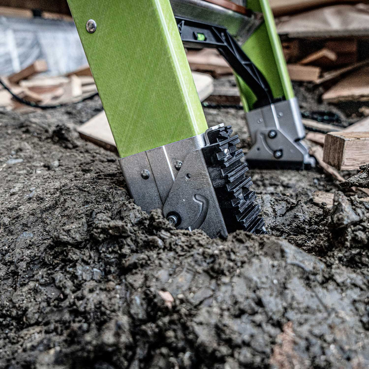 Little Giant Ladders | HyperLite Tall Ladder | Extension Ladder